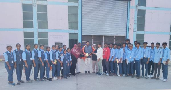 చేపూర్ క్షత్రియ కాలేజ్ పాలిటెక్నిక్ విద్యార్థులు శ్రీరాం సాగర్ ...